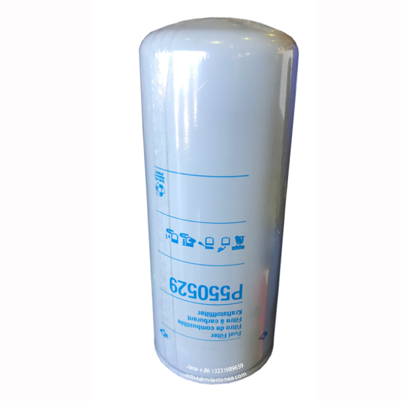 China Excavator Diesel Engine Fittings Fuel filter P550529 for ...